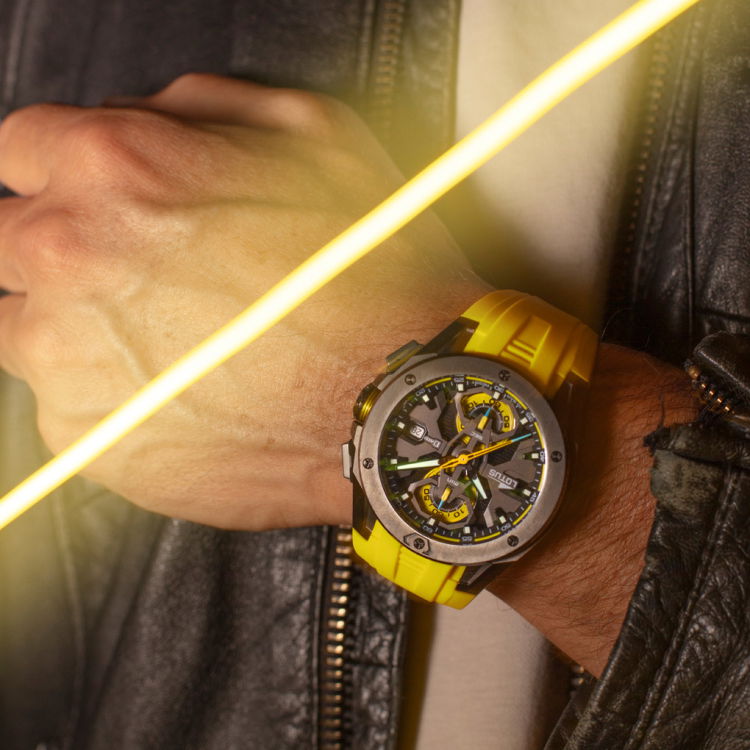 Lotus Vortex - 18943/1 - Helen Kirchhofer by Luxoia