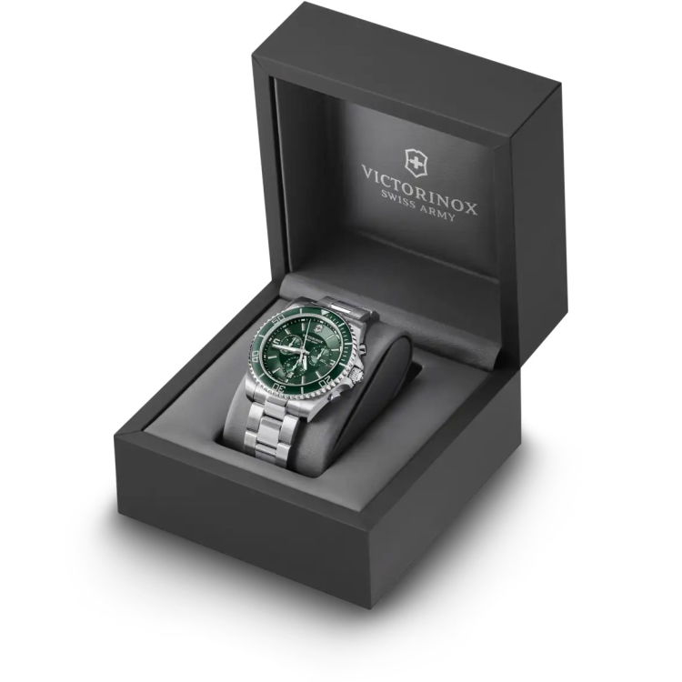 Victorinox Maverick Chronograph - 241946 - Helen Kirchhofer