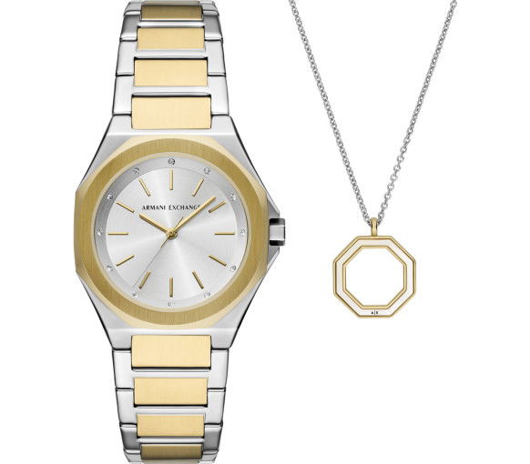 Armani Exchange - Helen Kirchhofer